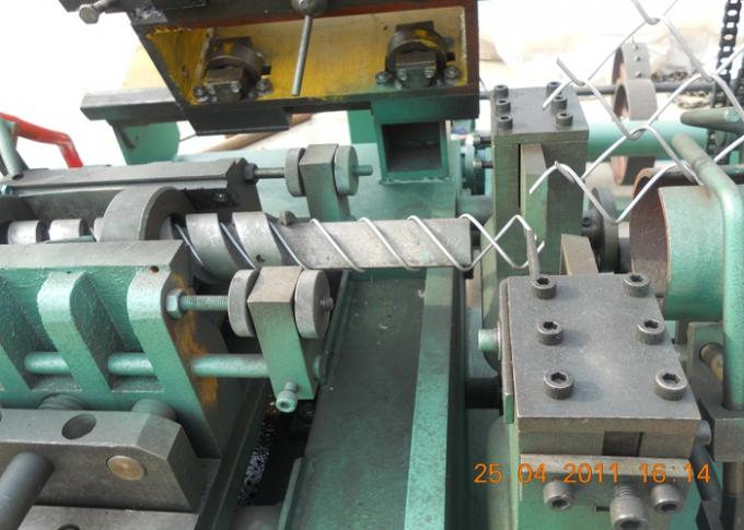 Professional Chain Link Fence Making Machine / Diamond Mesh Fencing ...